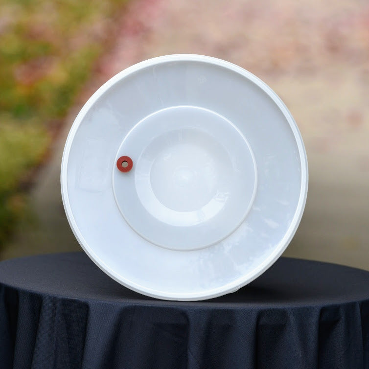 Bucket Lid for 7.9 Gallon Bucket with Grommet | Jasper's Home Brew Supply